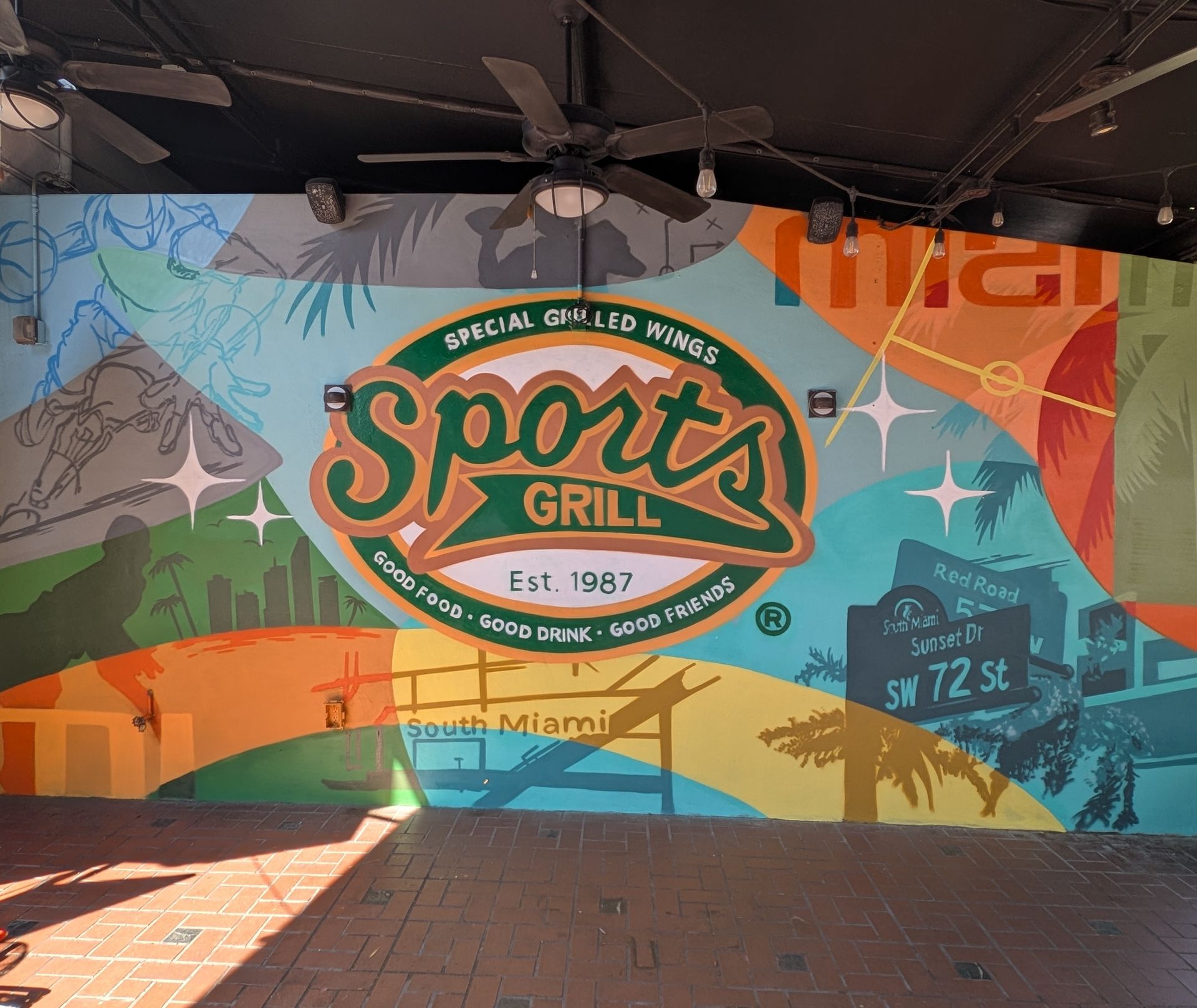 Muralist Miami | Commercial & Residential Mural Painting