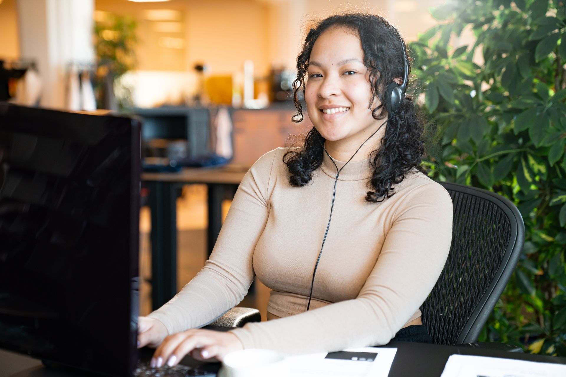 Improve Customer Support Experience with Expert Outsourcing