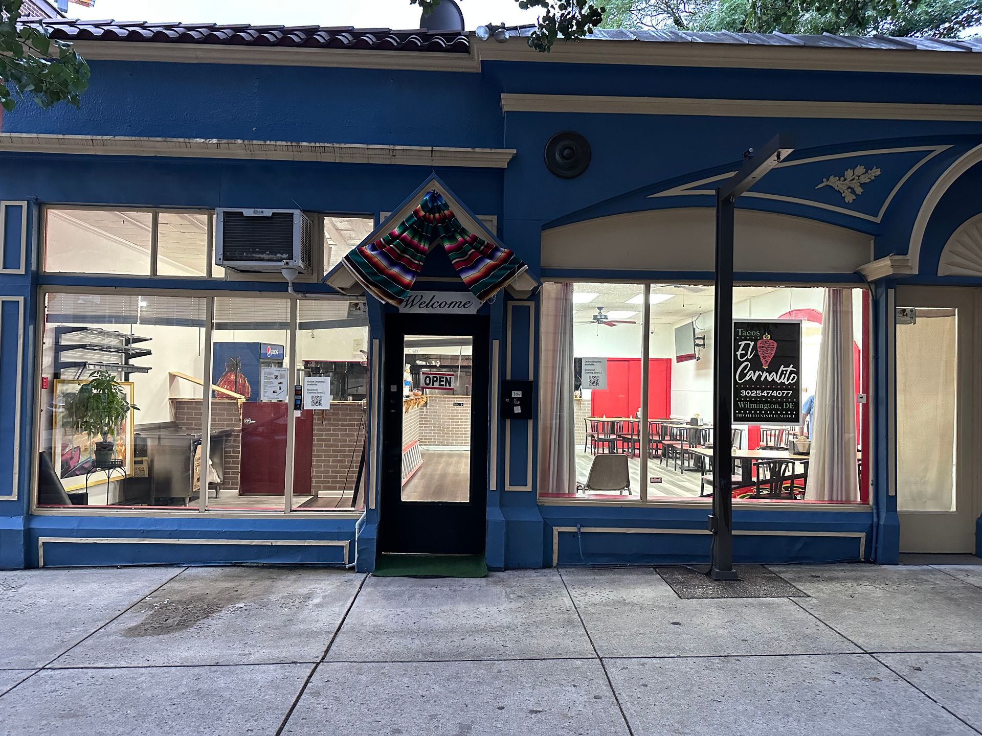 Tacos El Carnalito: Authentic Flavors Awaiting You