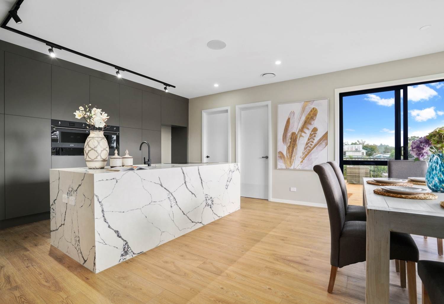 Stone Benchtops by Stone Tech
