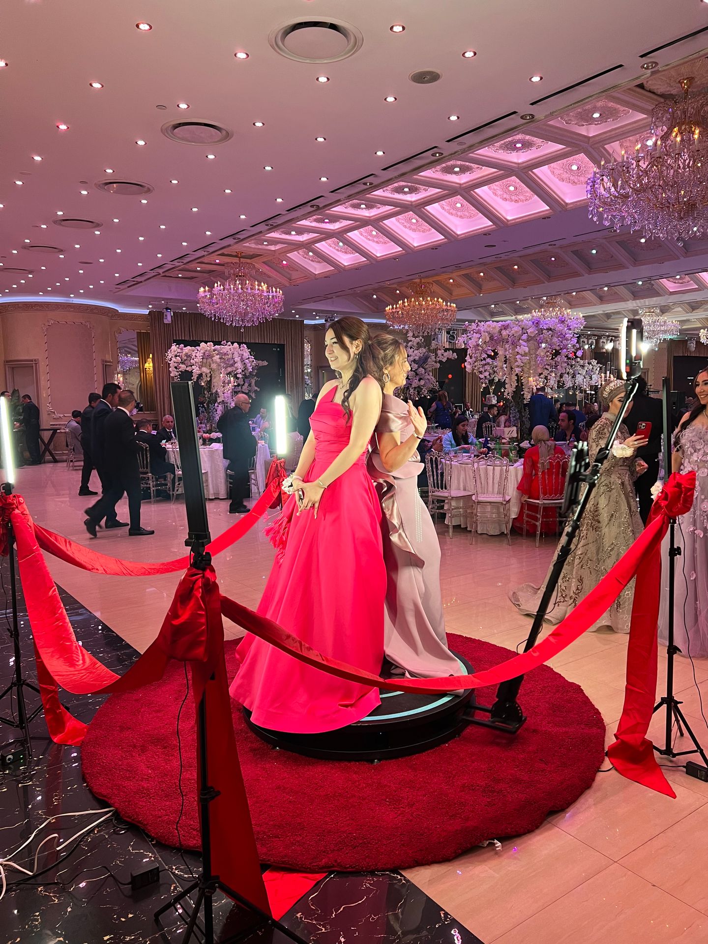 Capture Fun Memories With Creates Media 360 Photo Booth capture-fun-memories-with-creates-media-360-photo-booth
