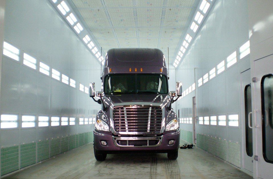 Heavy and Medium Duty Truck Body Repair Services