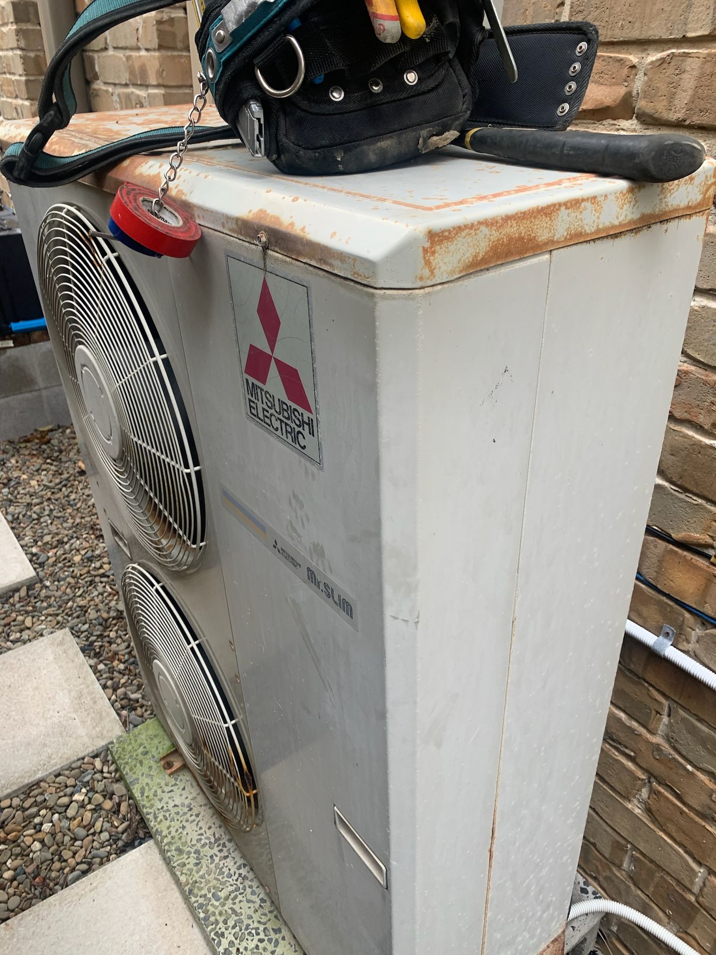 Is Your AC Inefficient for Your Home? Signs You Need an Air Conditioner ...