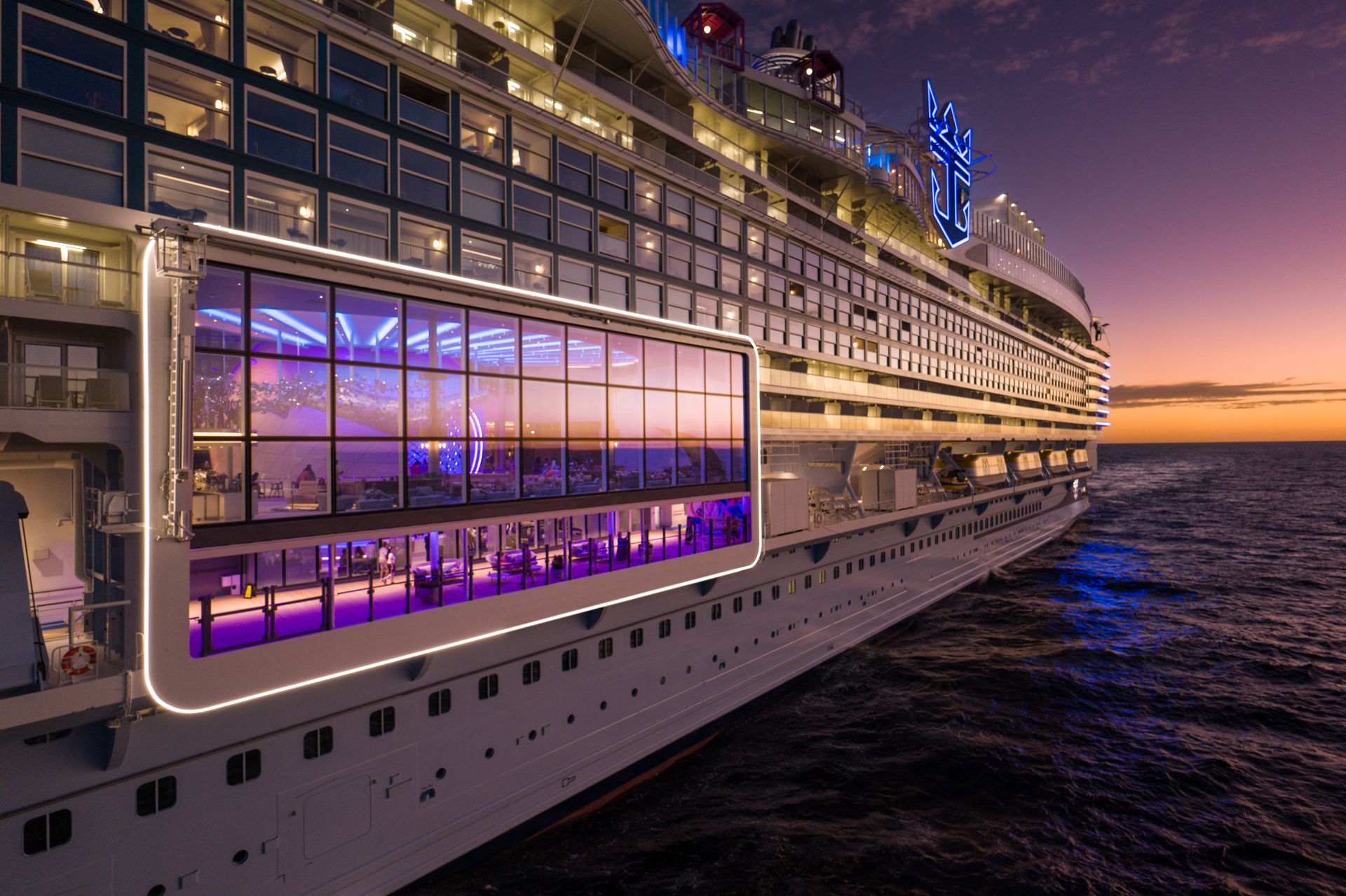 Infinite Balcony vs. Traditional Balcony: What Royal Caribbean Isn’t ...