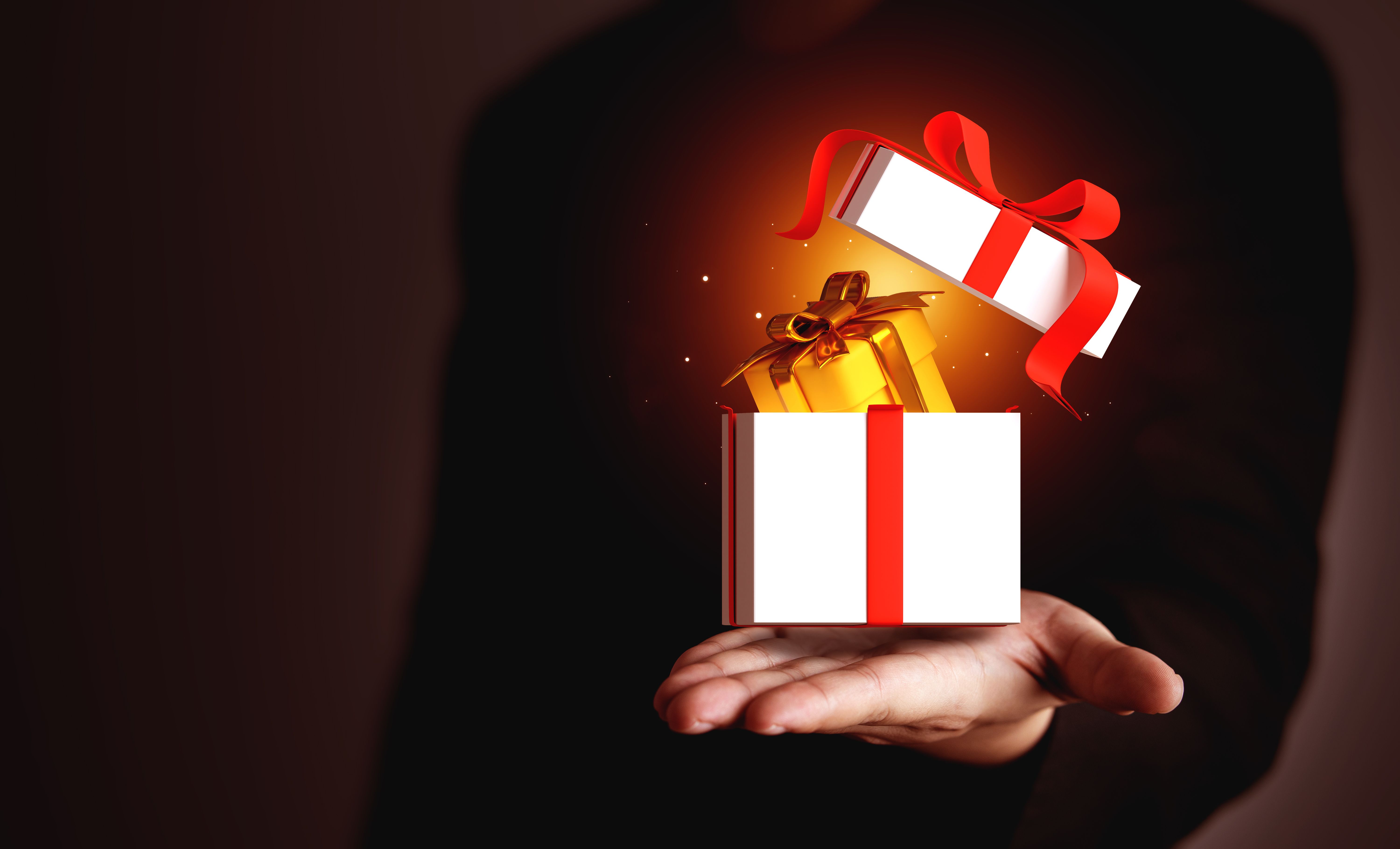 Effective Gift Giving Strategies for Advertising Campaigns