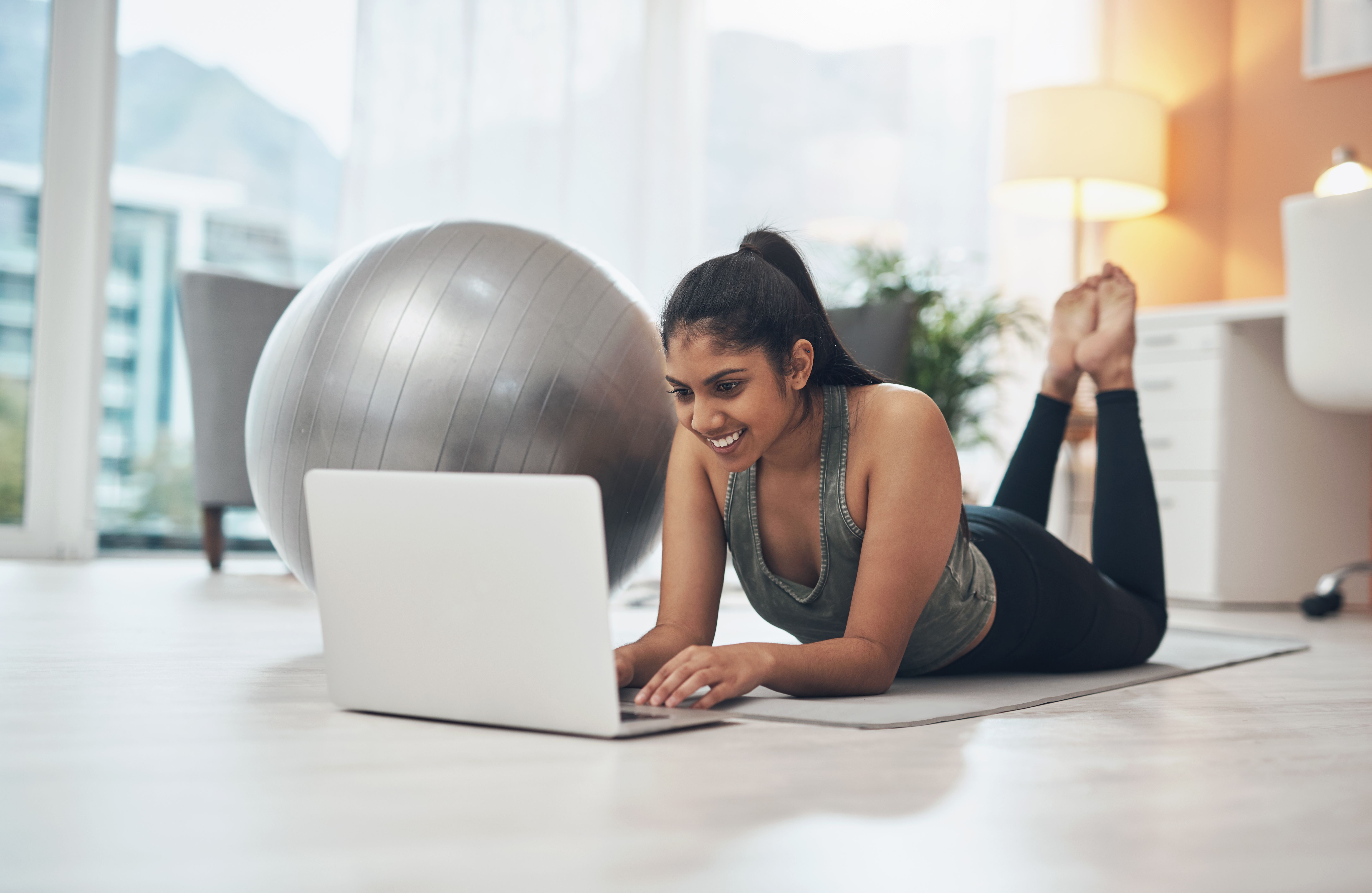 Exploring the Benefits of Online Workout Programs