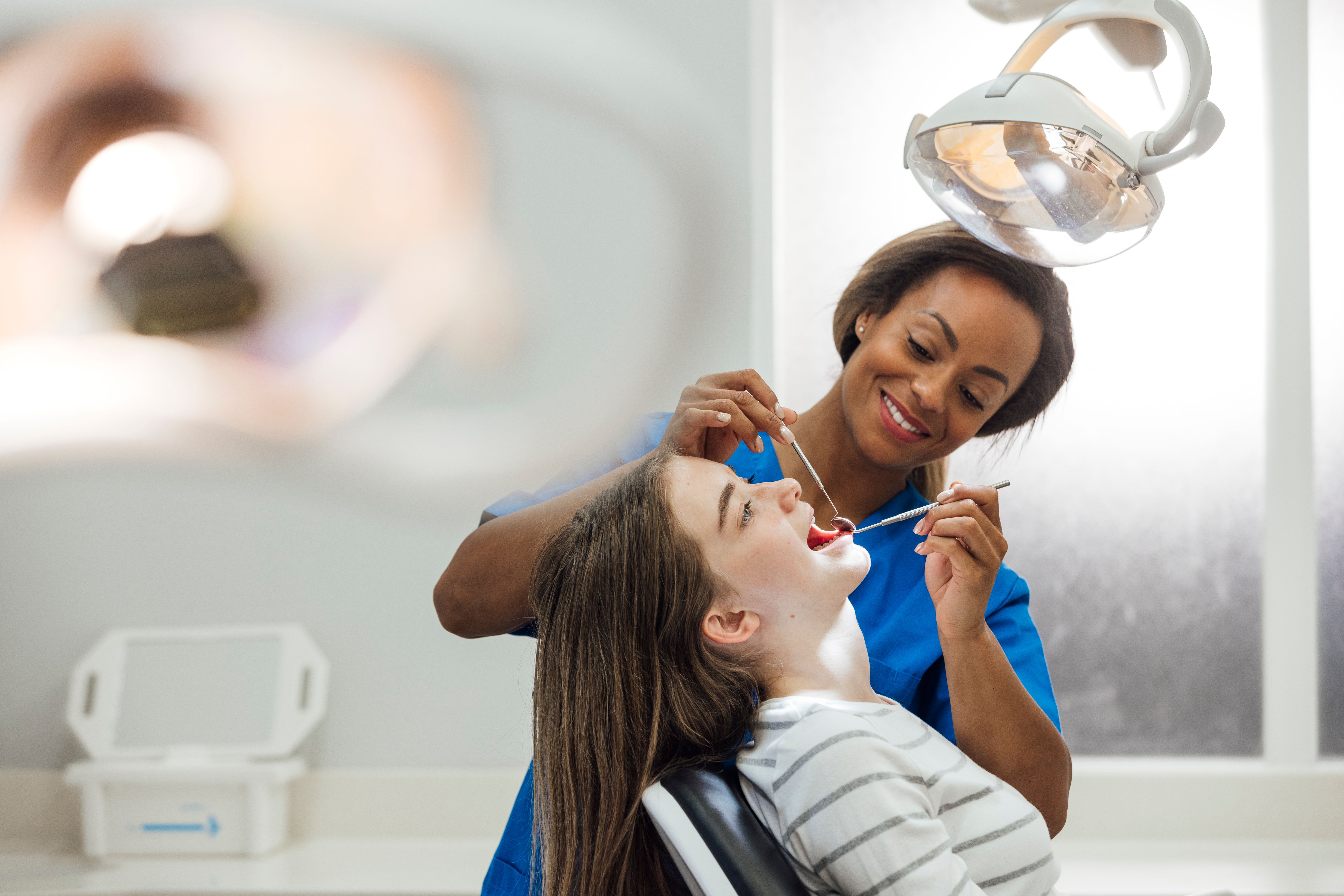Finding the Perfect Dentist for Your Family in the UK