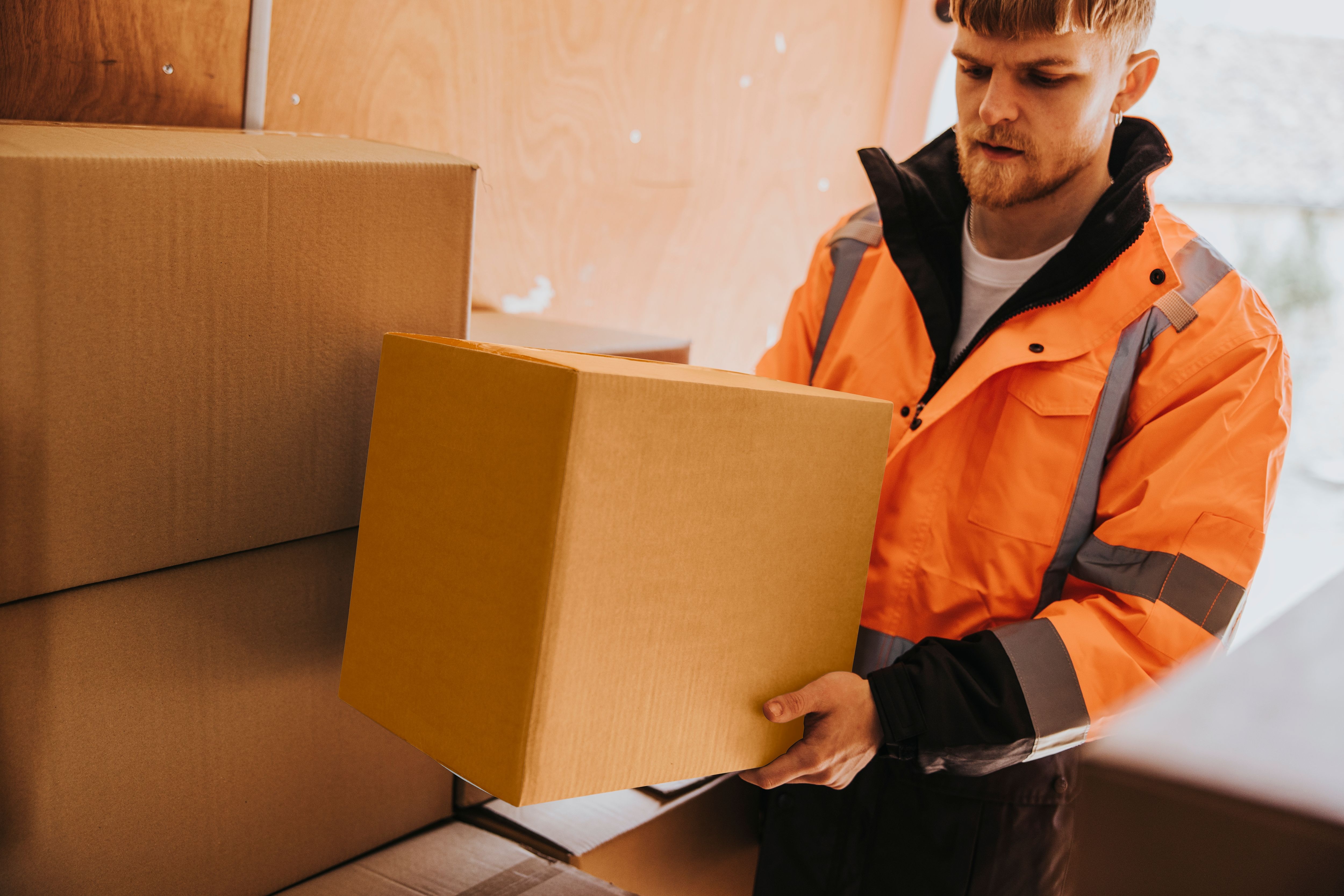 Reliable Courier Service for UK: Fast, Secure Deliveries