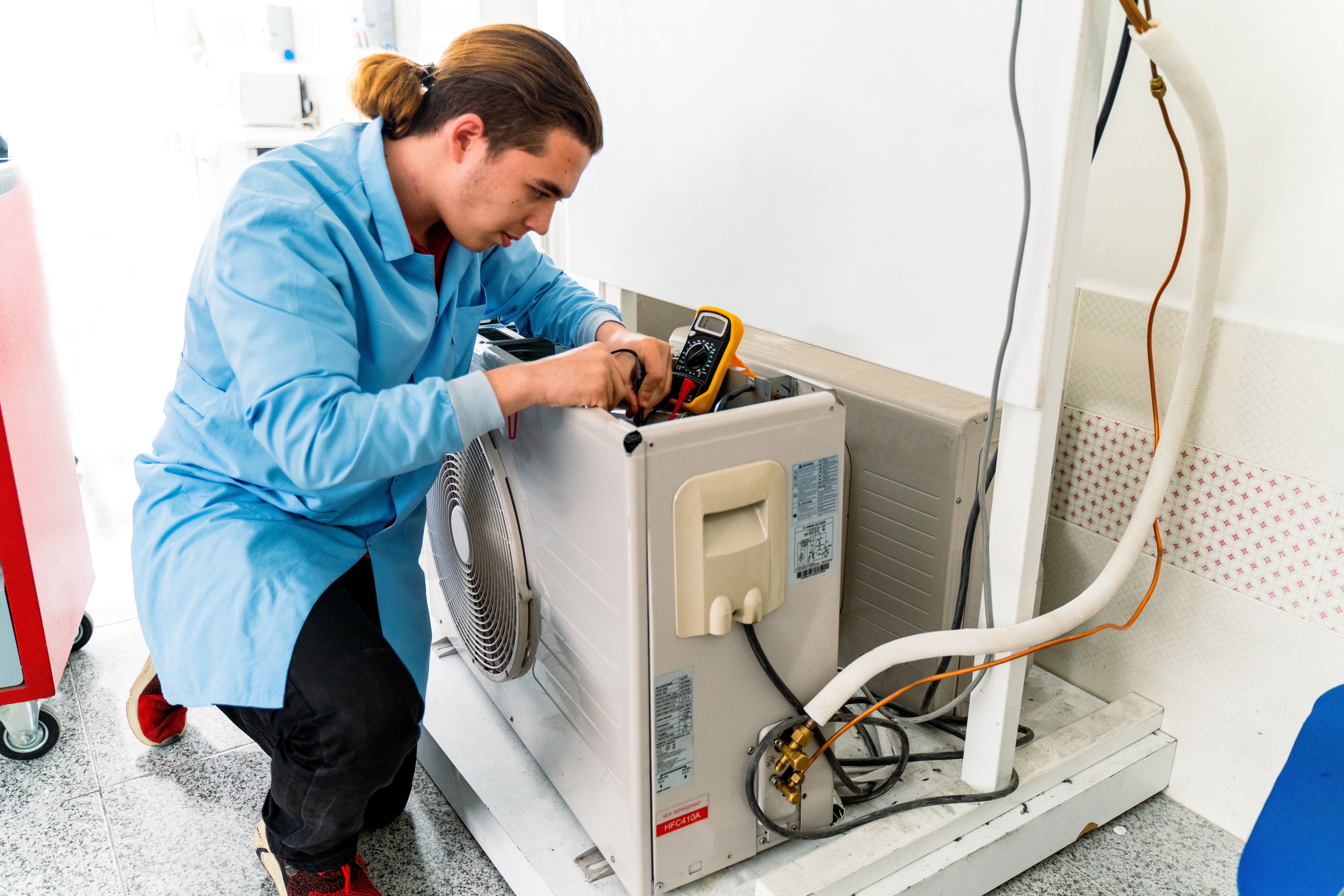 Emergency Refrigeration Repair: What to Do Before Help Arrives