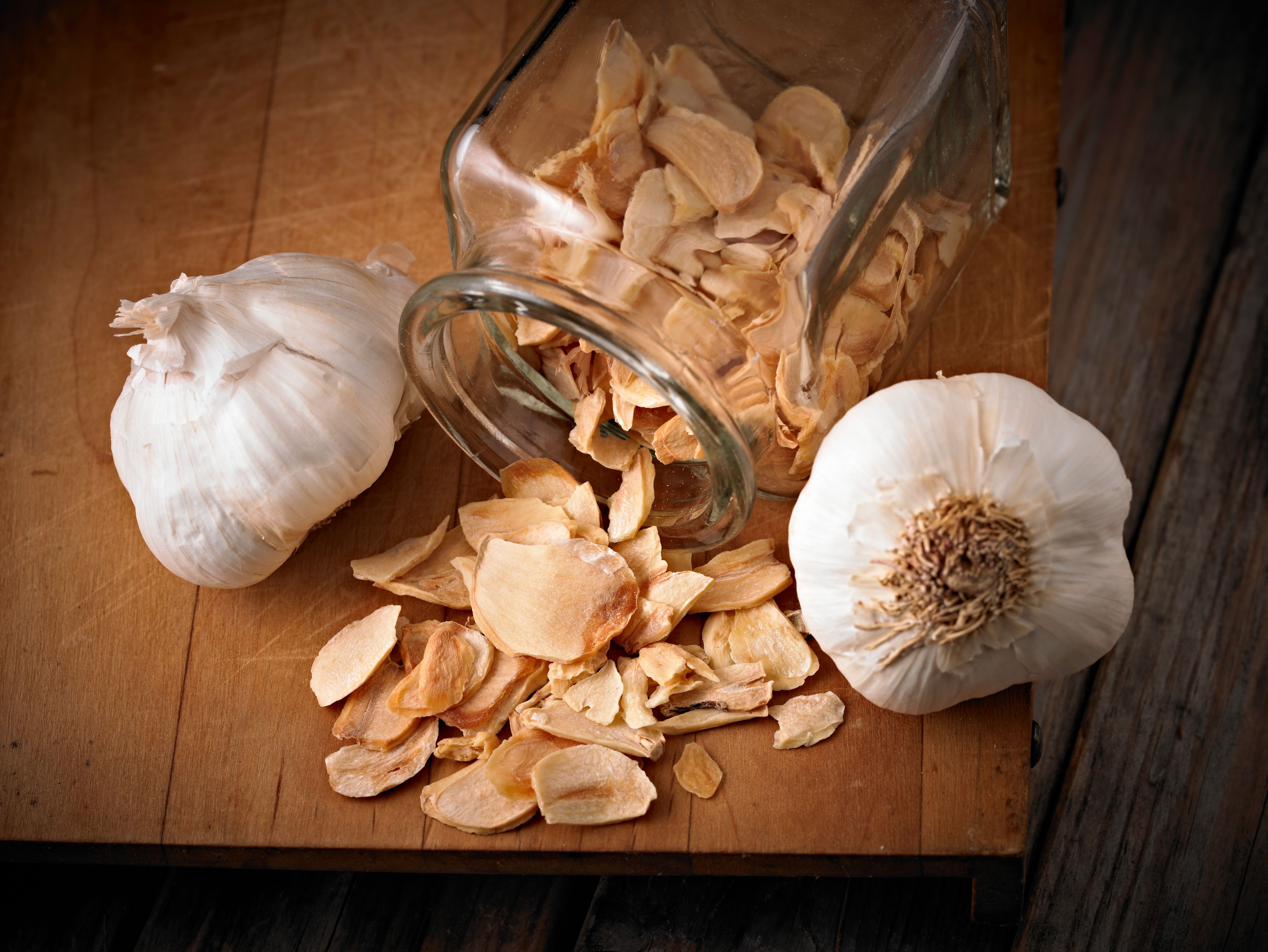 10 Creative Ways to Enjoy Raw Garlic in Your Meals