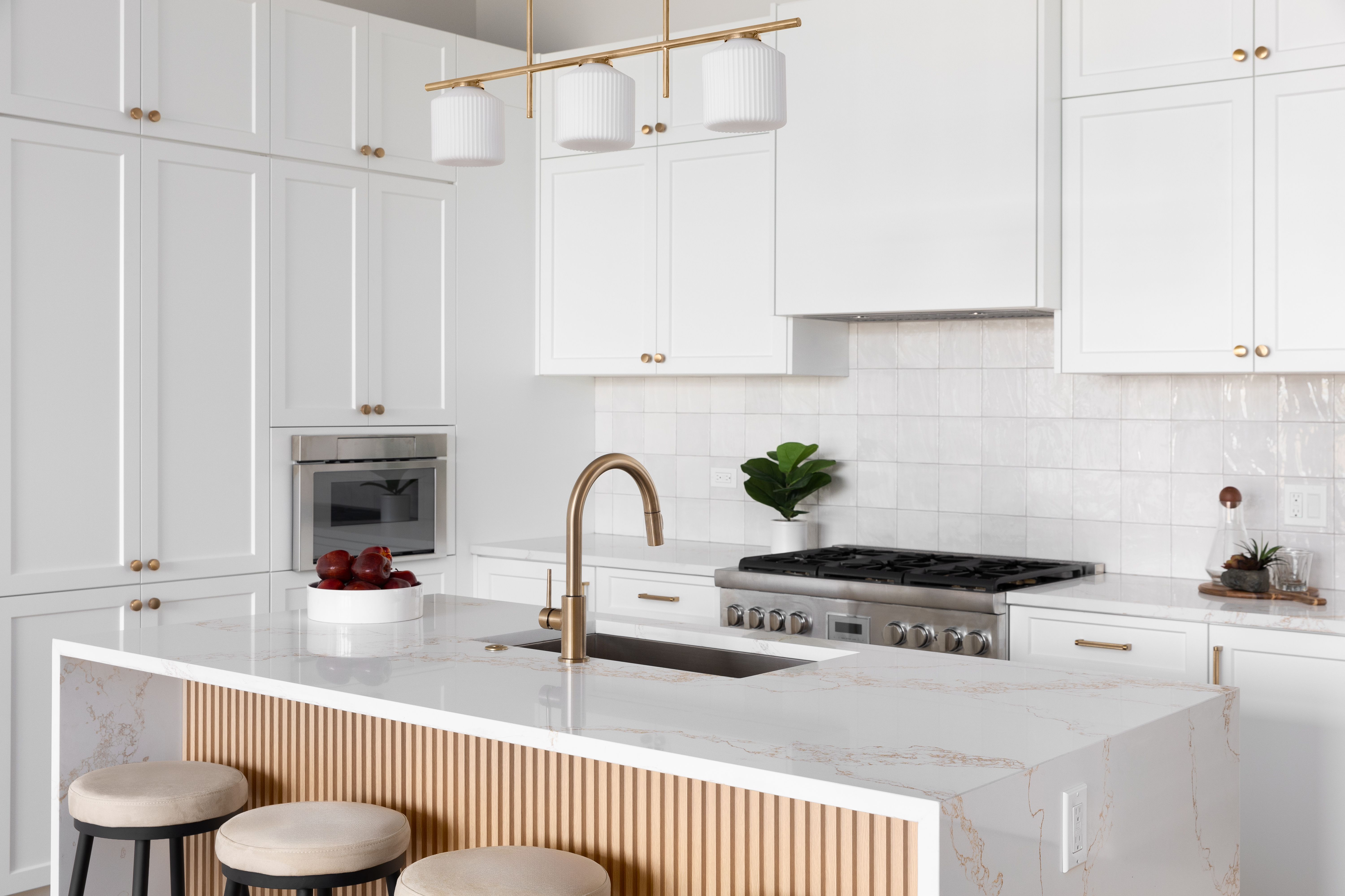 Revolutionizing Your Kitchen: The 2025 Integrated Waterfall Sink