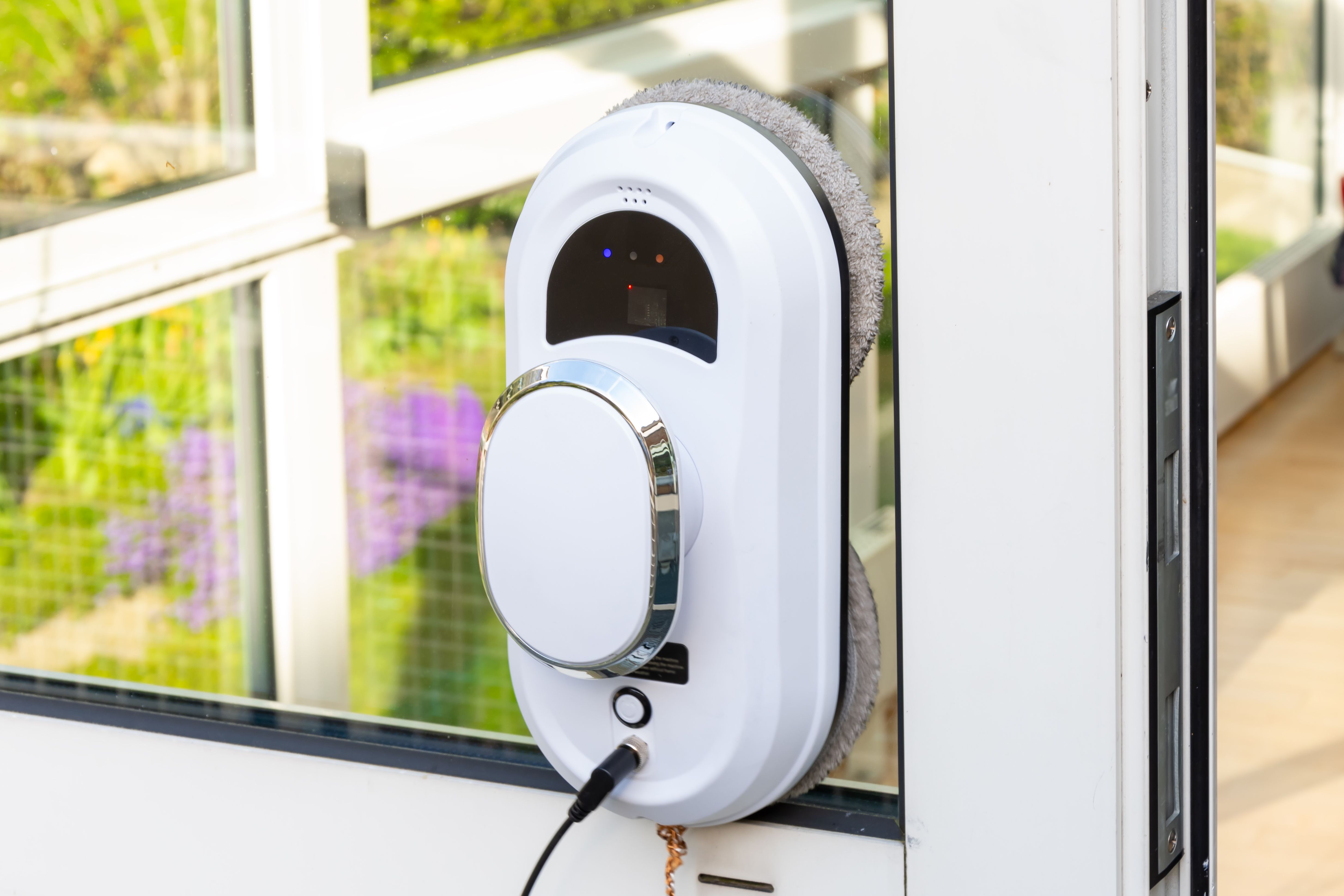 The Future of Clean: 2025 Window Washer Robot with Automatic Spray and ...