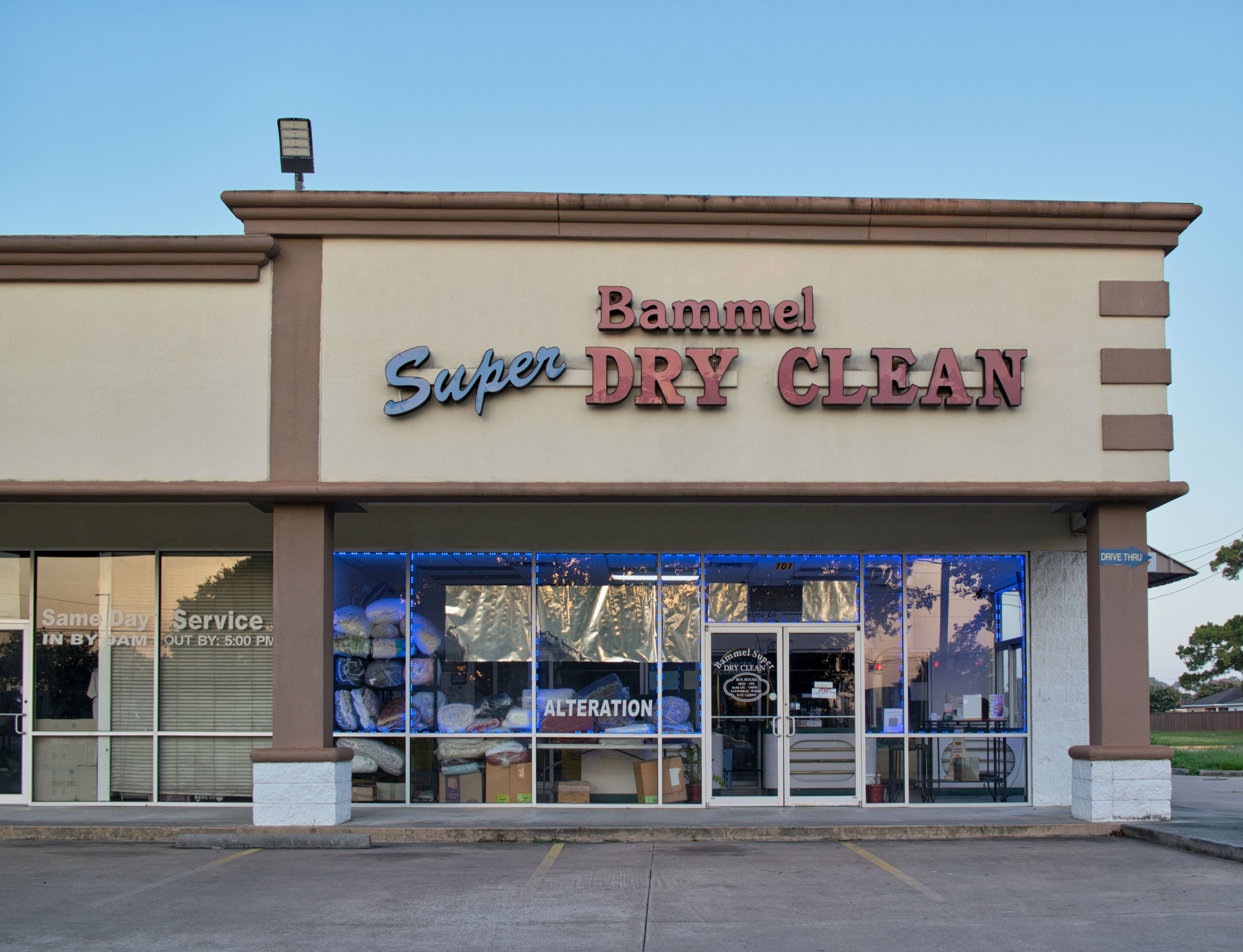 Expert Tailoring and Cleaning Services in North Chicago