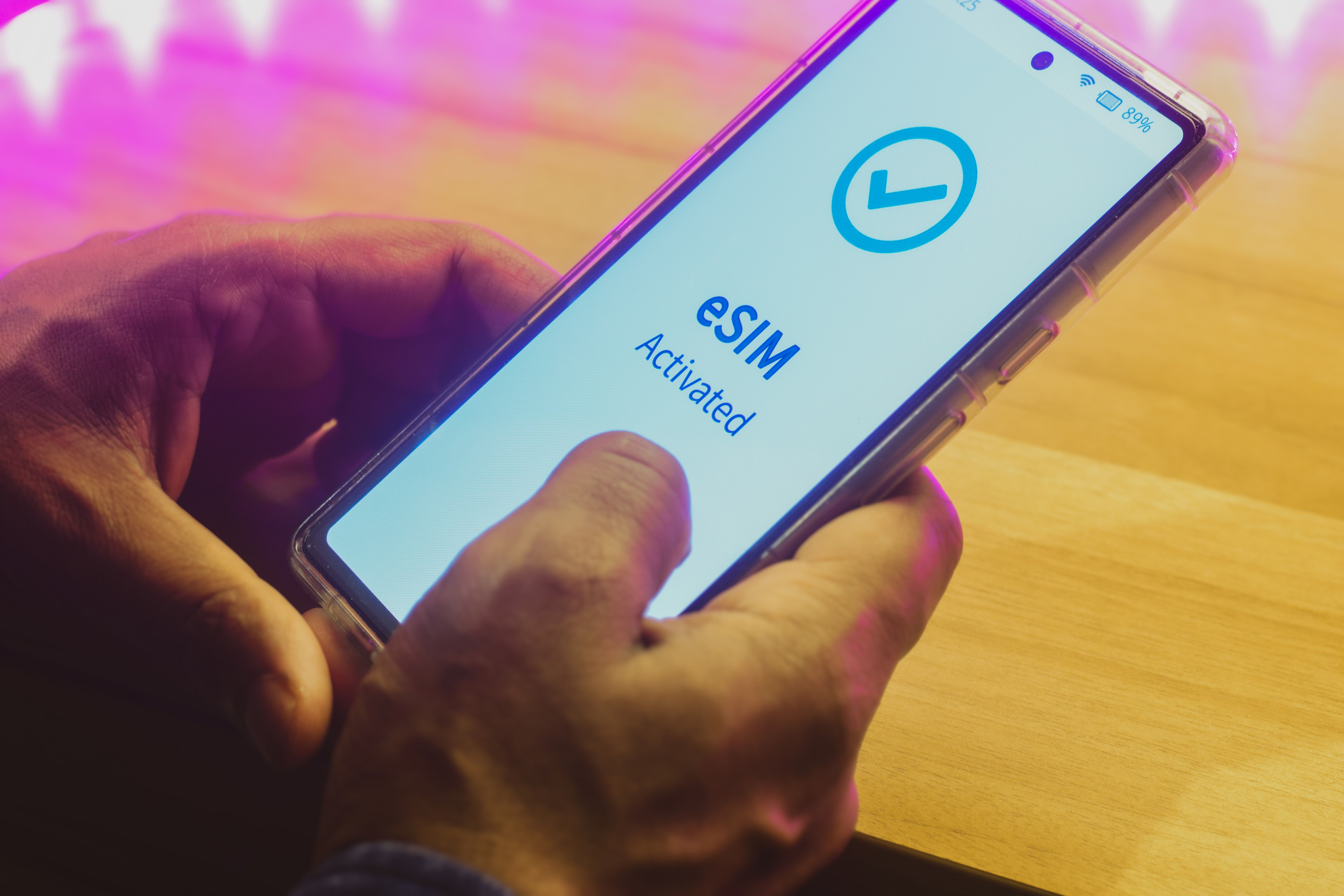 Top eSIM Options for Digital Nomads: Stay Connected Anywhere