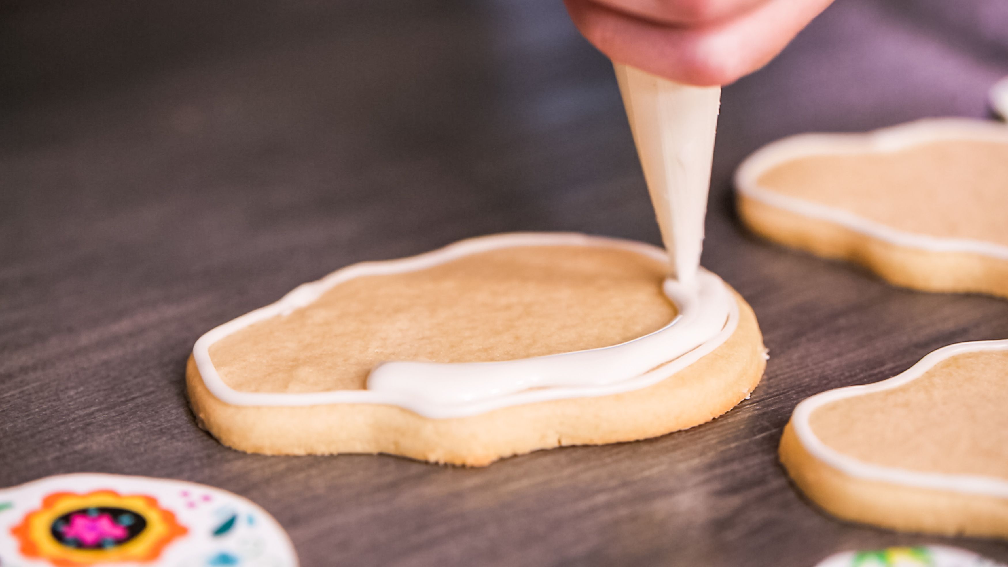How to Decorate Sugar Cookies Like a Pro: Tips from Envy Design Cookies
