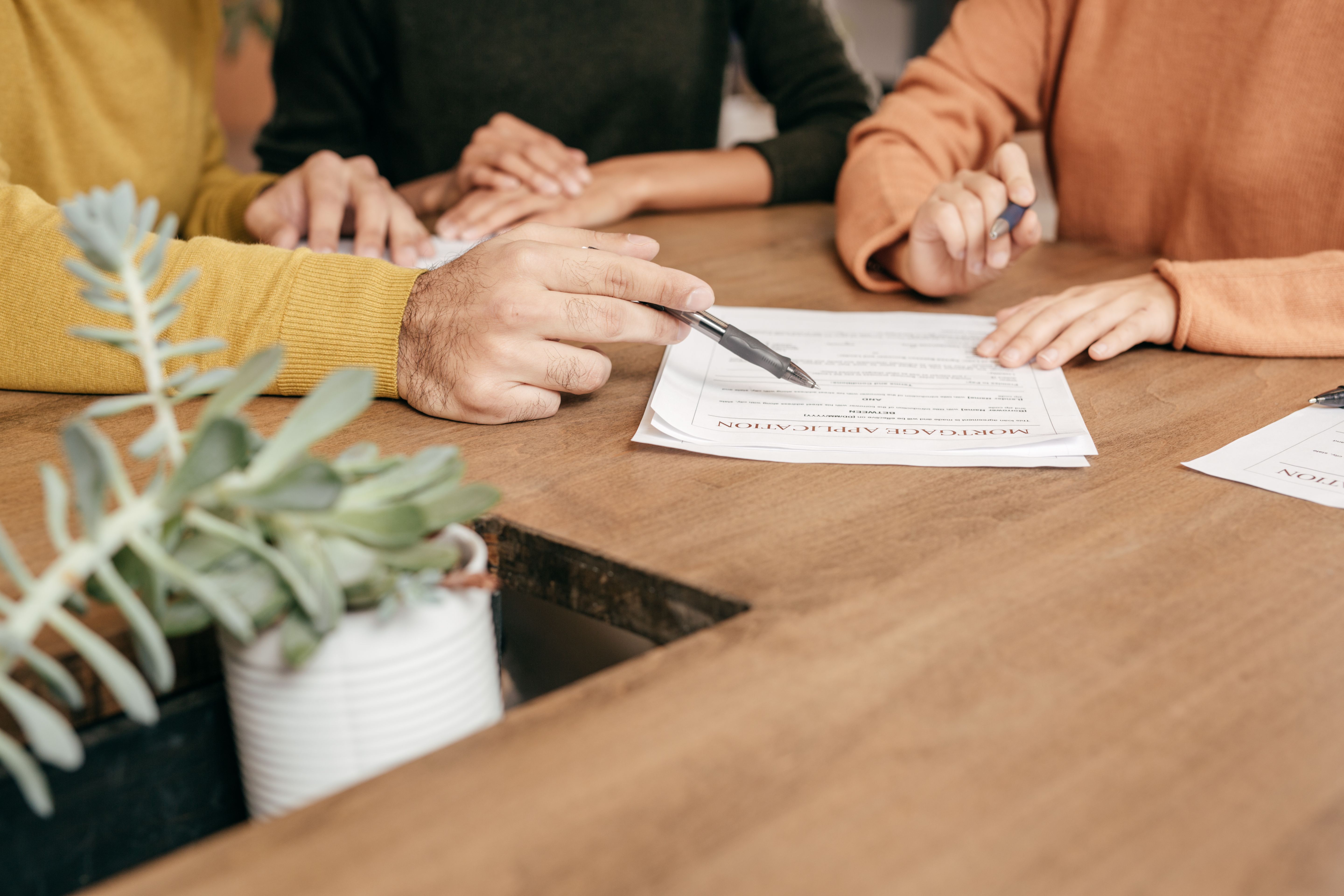 Notarizing Documents in Toronto: A Simple Guide for Ontario Residents
