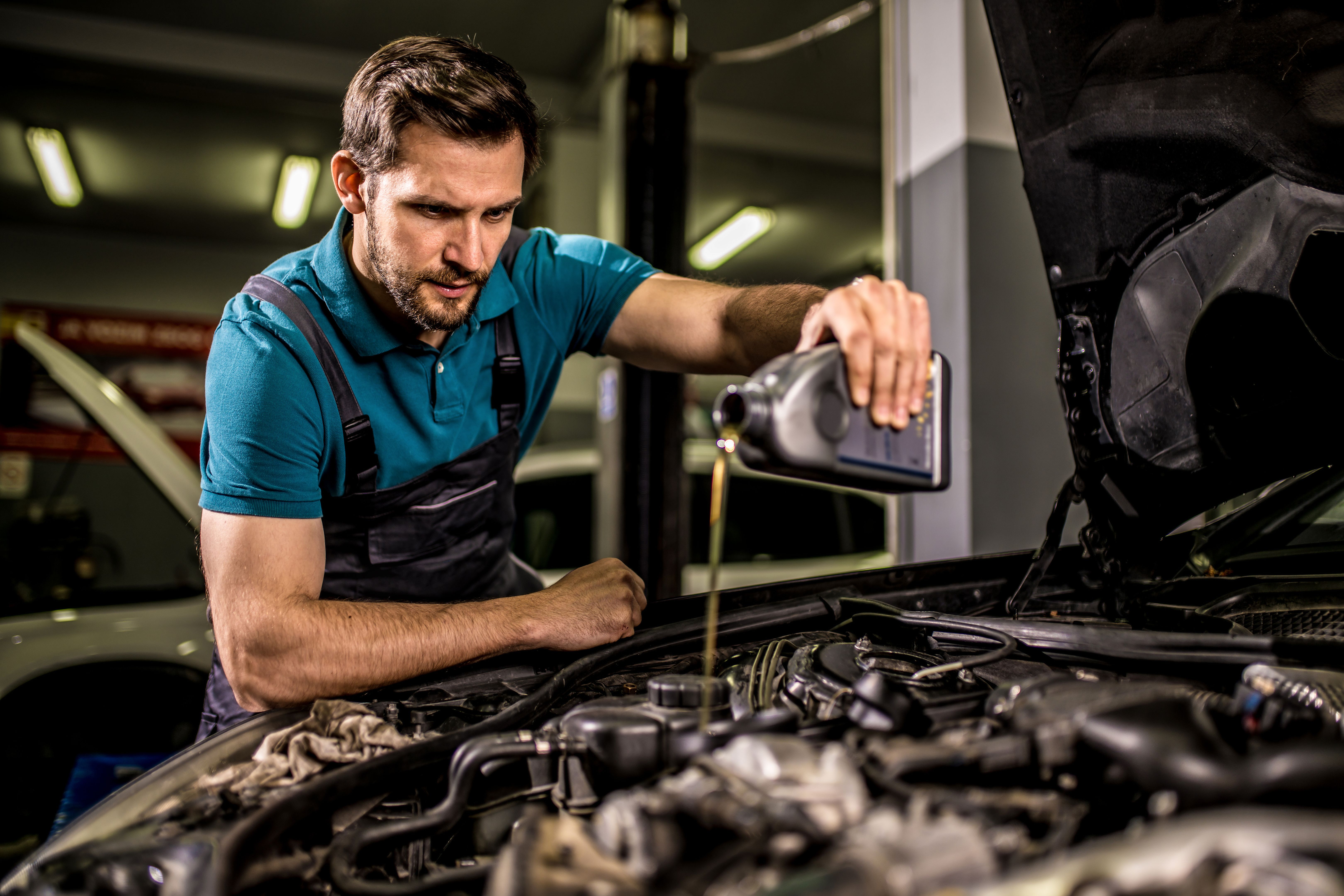 Choosing the Right Oil for High Mileage Vehicles