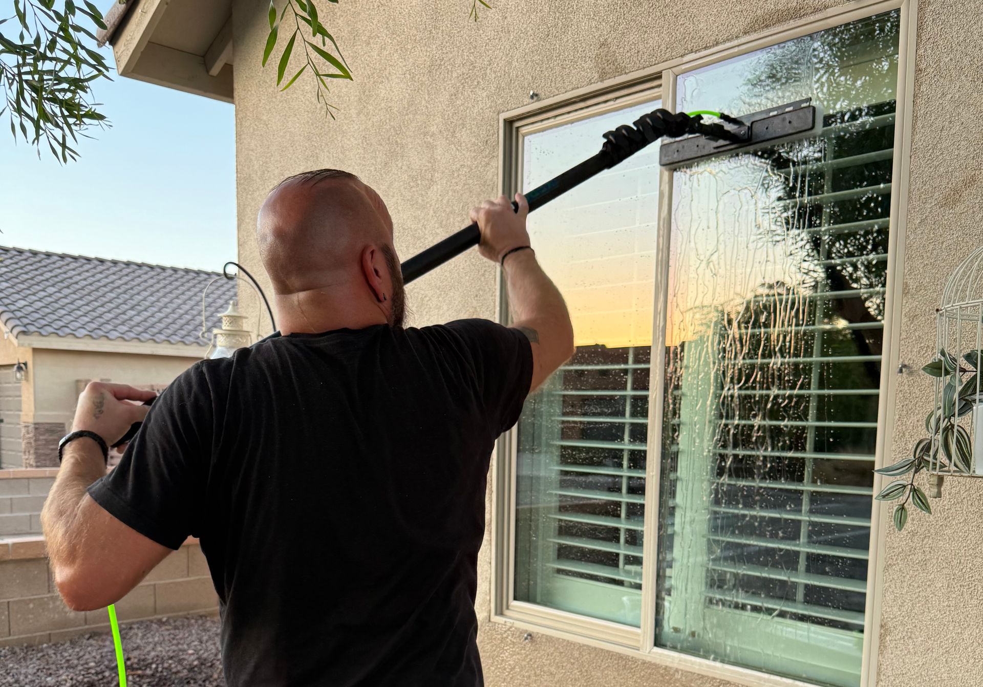 Yuma Shine Window Cleaning: Your Clear Choice in Yuma County!