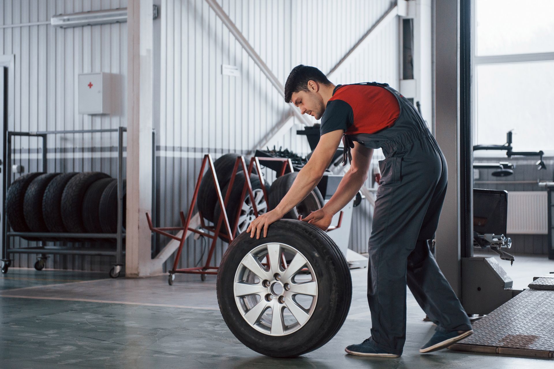 Keeping Your Wheels Aligned: Top Tips for Maintaining Proper 4-Wheel ...