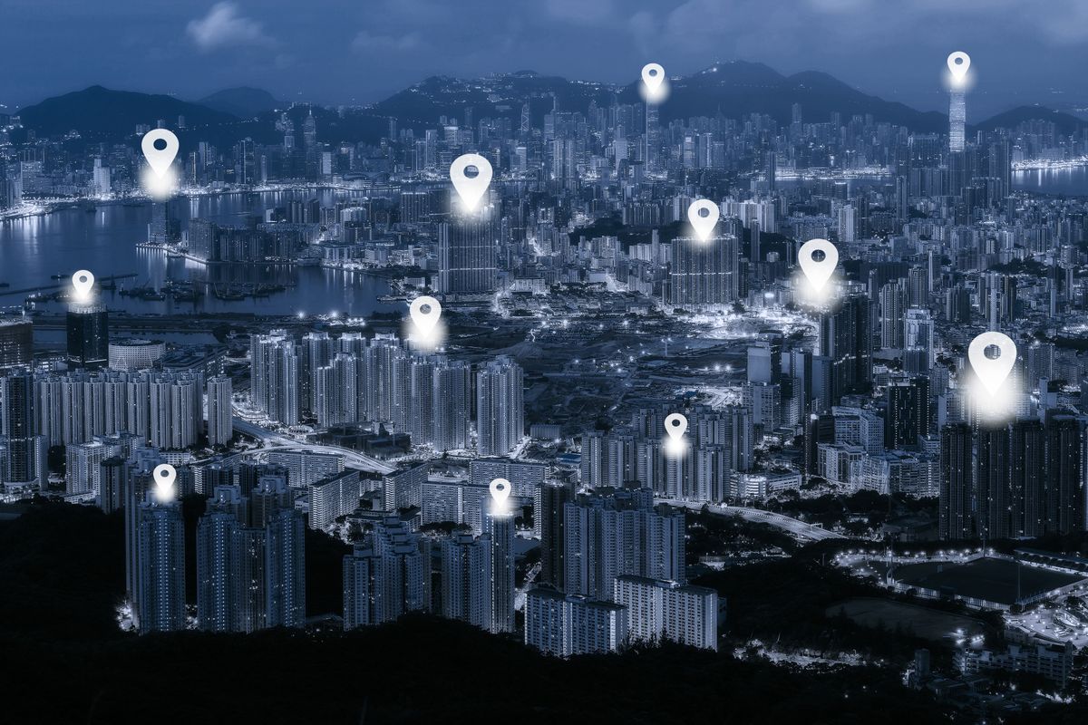 The role of technology in improving taxi services