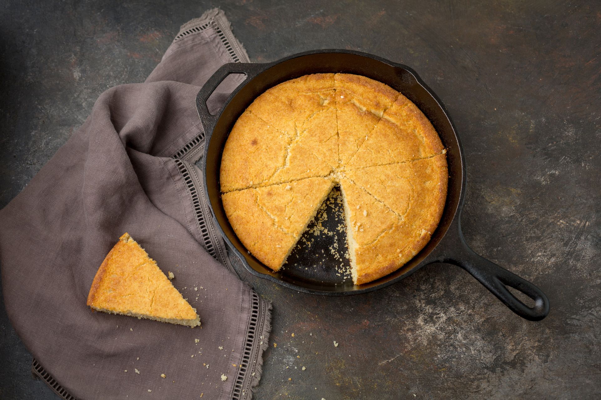 Savory Ham Cornbread: A Delicious Twist on a Classic Side Dish